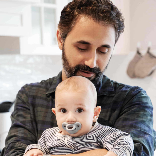 Minbie UV Steriliser, Breast Pump & Bottle Complete Package